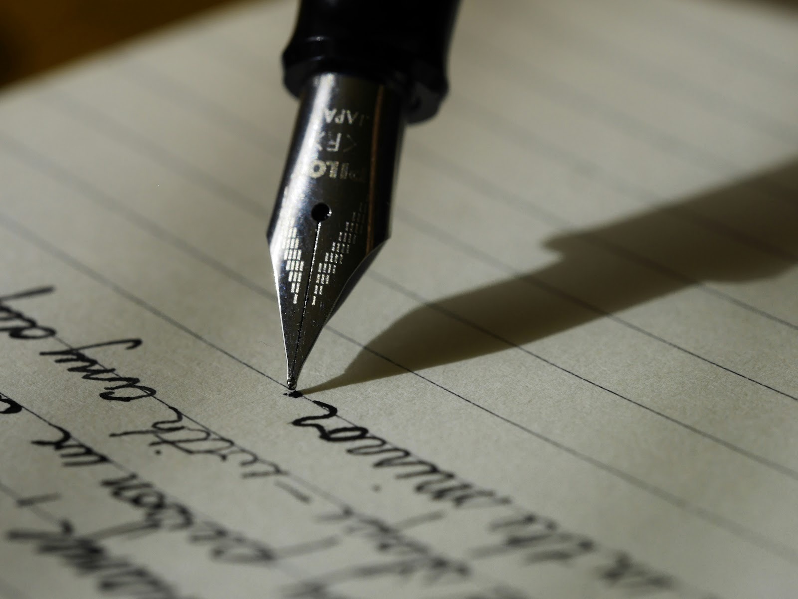 Paragraph Structure in Academic Writing Guide